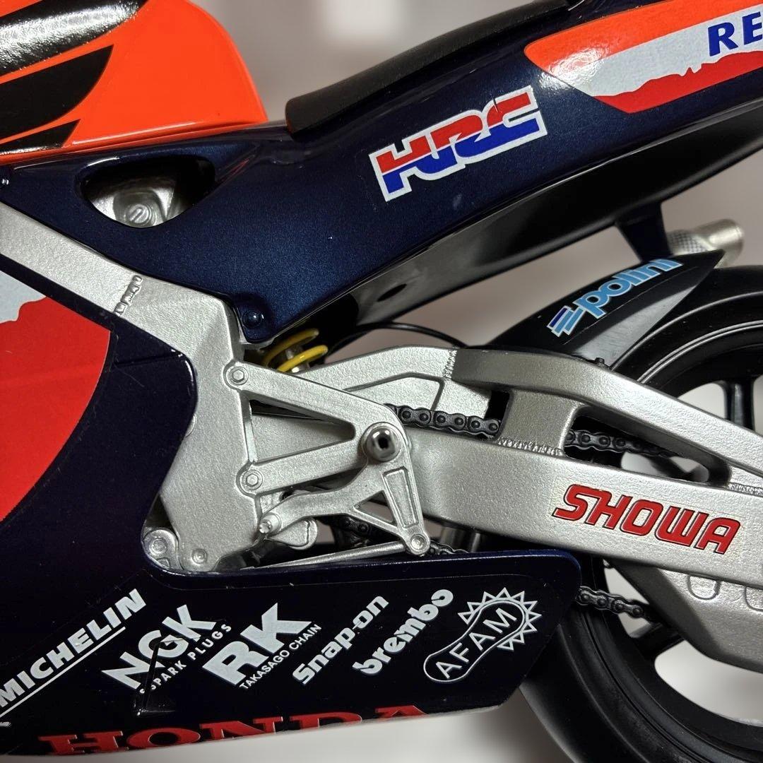 WORLD CHAMPIONSHIP HONDA RC 2II バイクフィギュア