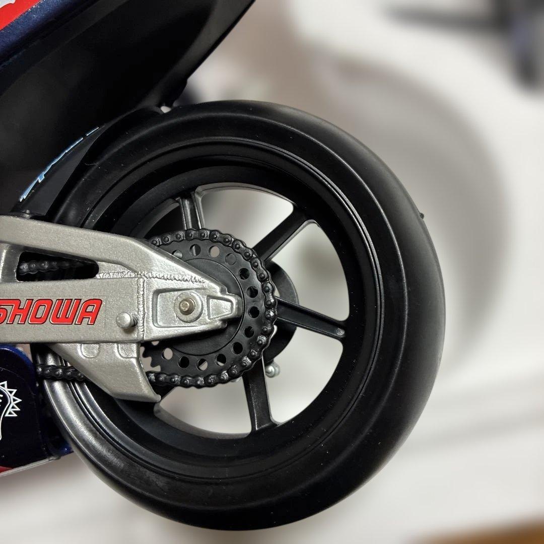 WORLD CHAMPIONSHIP HONDA RC 2II バイクフィギュア