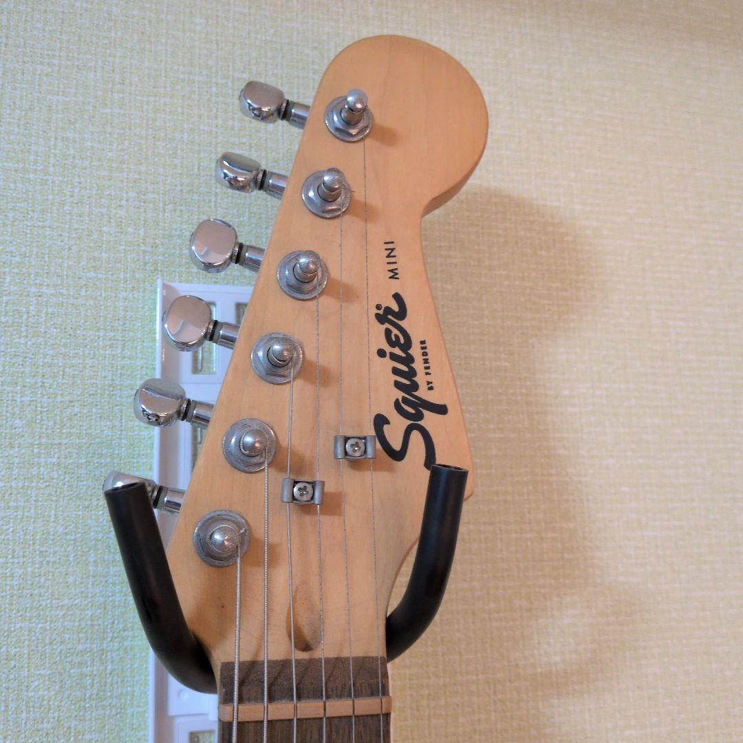 エレキギター　Squier Mini　レッド