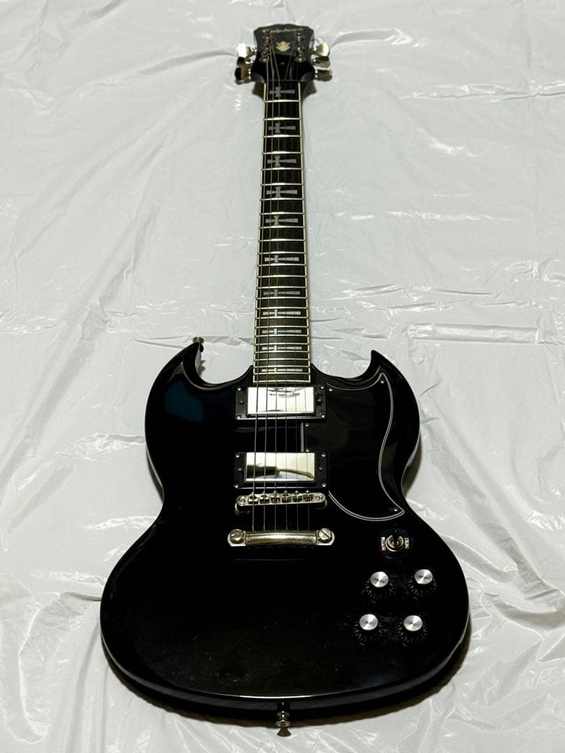 ギター Epiphone Tony Iommi Signature SG Custom