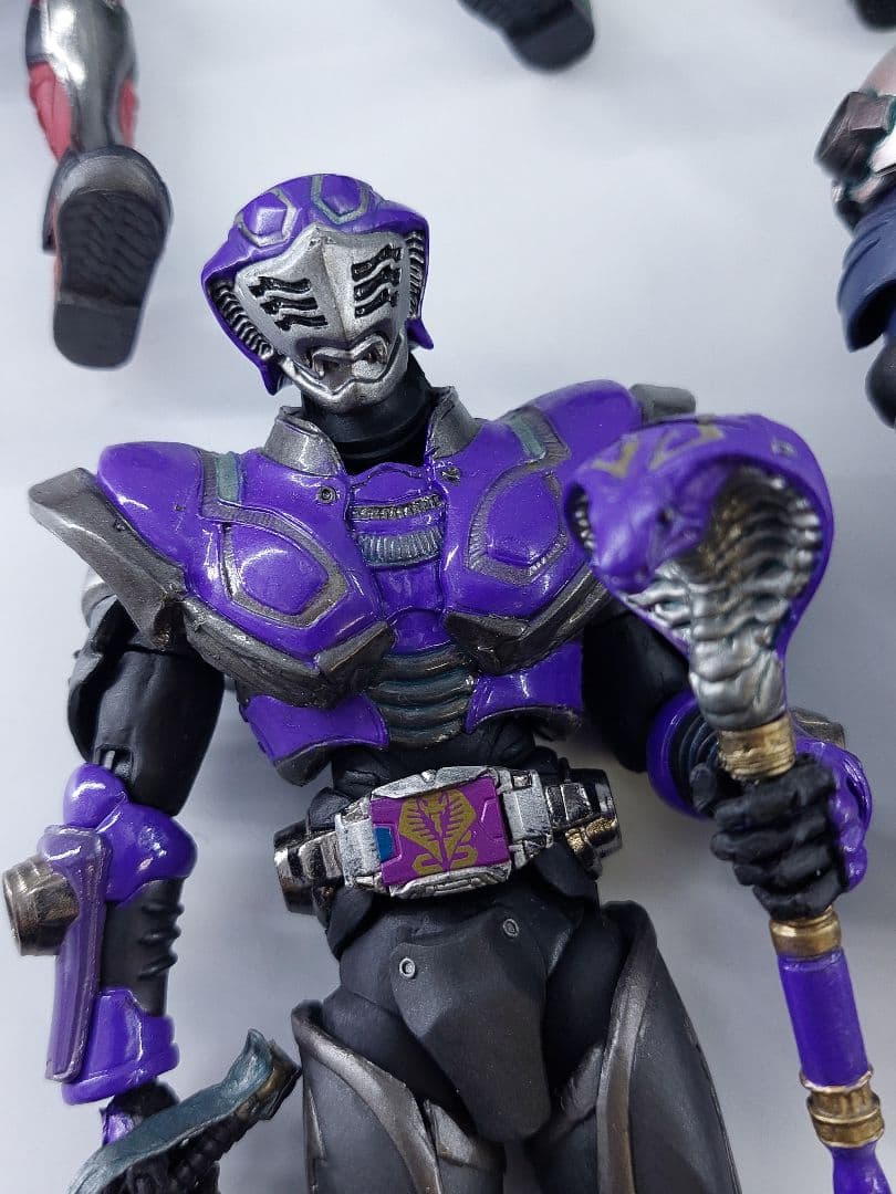 S.I.C. 仮面ライダー龍騎 ナイト 王蛇 タイガ ゾルダ 5体 まとめ売り