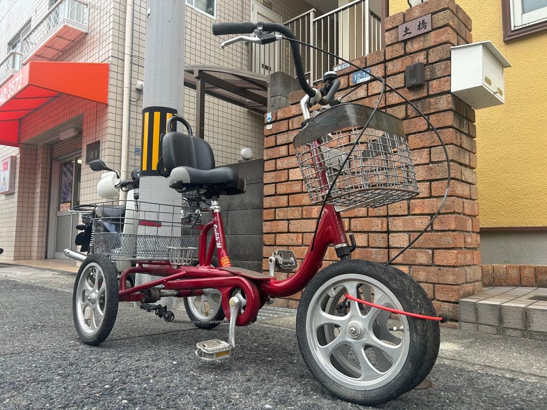 【悟空さん専用】兵庫県神戸市より　クークル 四輪自転車　14インチです。
