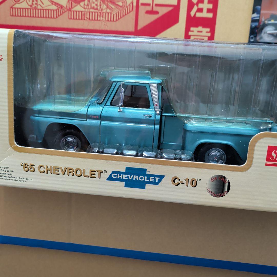 '65 CHEVROLET C-10 1/18 スケールモデル