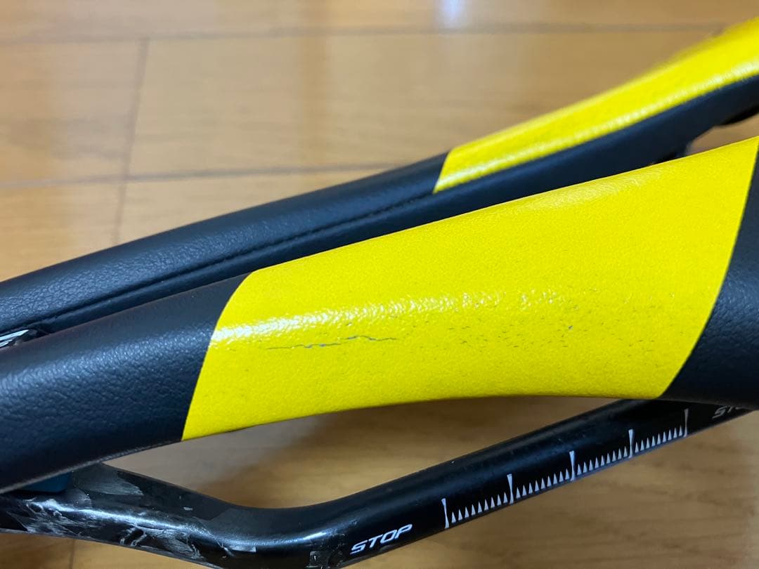 パーツ SELLE ITALIA SLR KIT CARBONIO SUPERFLOW
