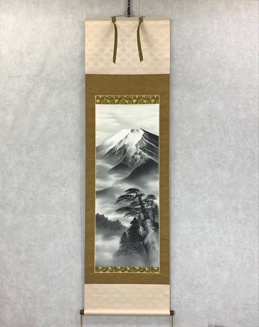 掛軸 渡辺國夫 富士山水 共箱 水墨画 松 1-28
