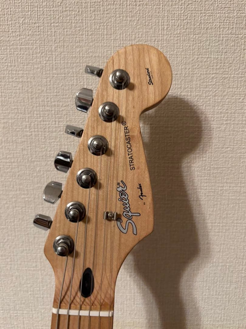 美品 メンテ済 Squier STANDARD STRATOCASTER
