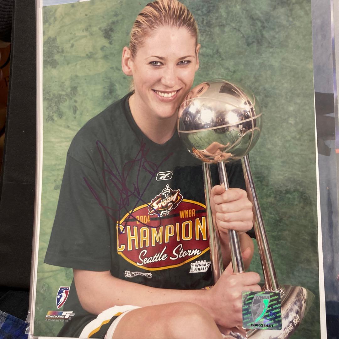 WNBA Lauren Jackson 2004 Champ サイン入り写真