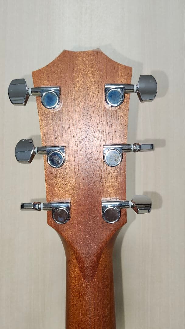 Taylor テイラー 114ce アコースティックギター