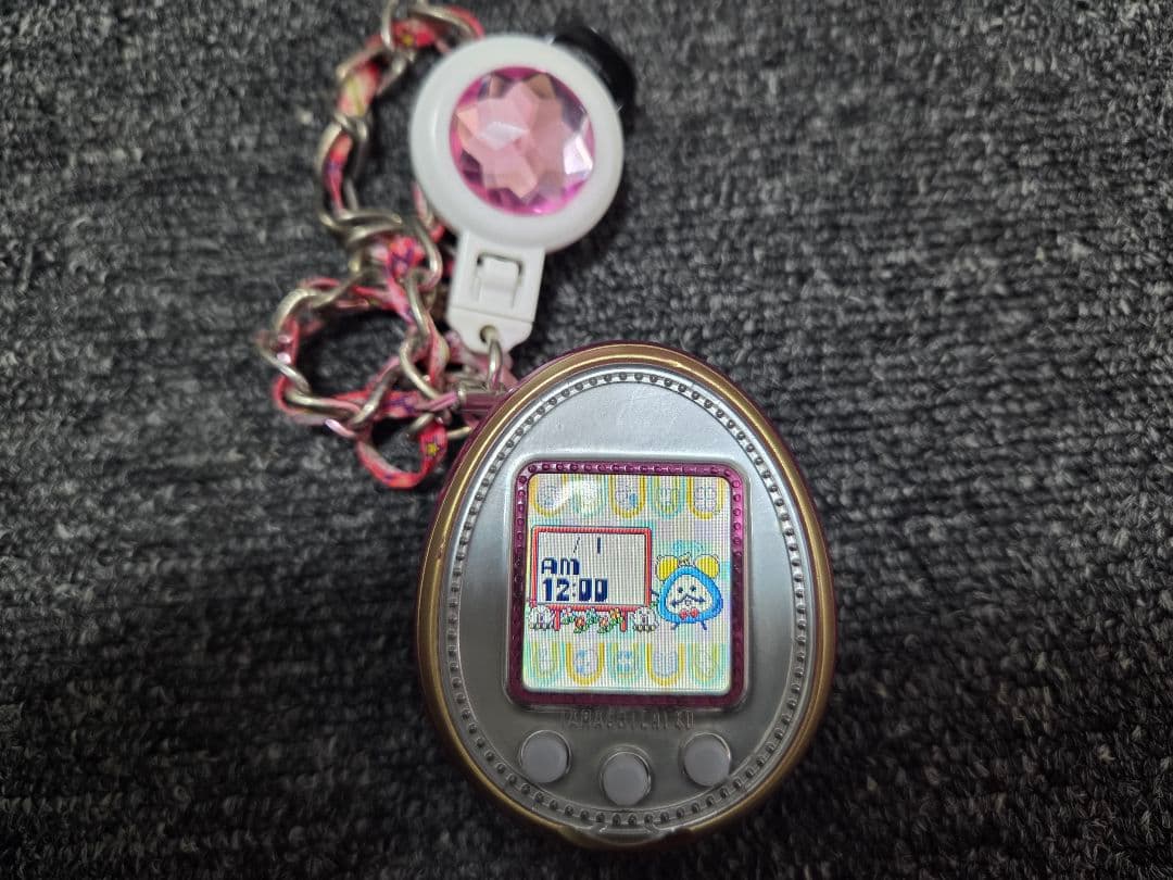 TAMAGOTCHI 4U PINK たまごっち 4U フォーユー ピンク 本体