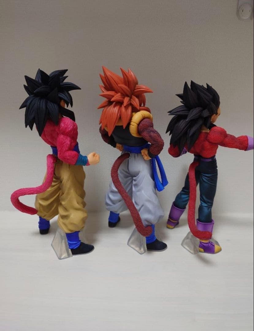 ドラゴンボール フィギュアセット 悟空 ゴジータ ベジータ