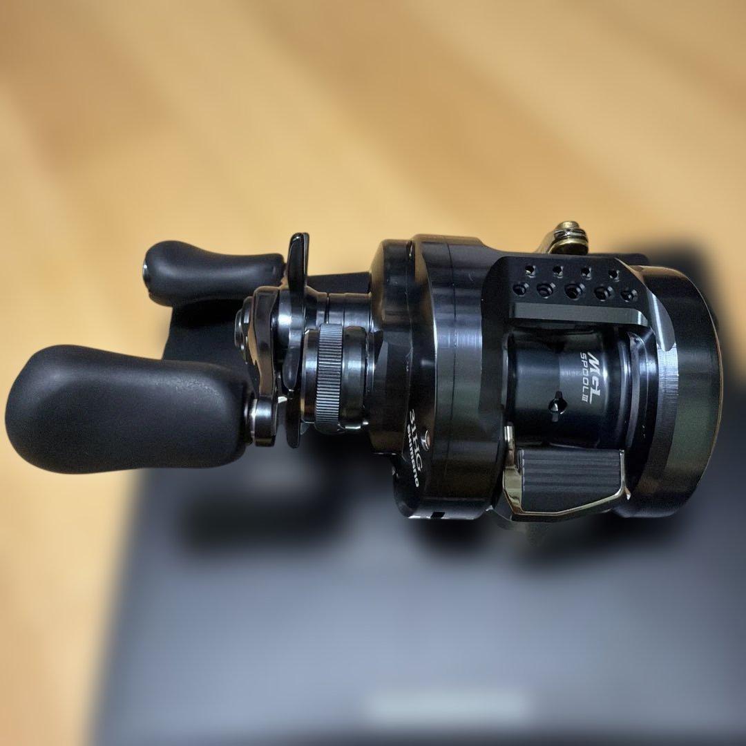 シマノ　SHIMANO 24カルカッタコンクエストシャローエディション・31HG