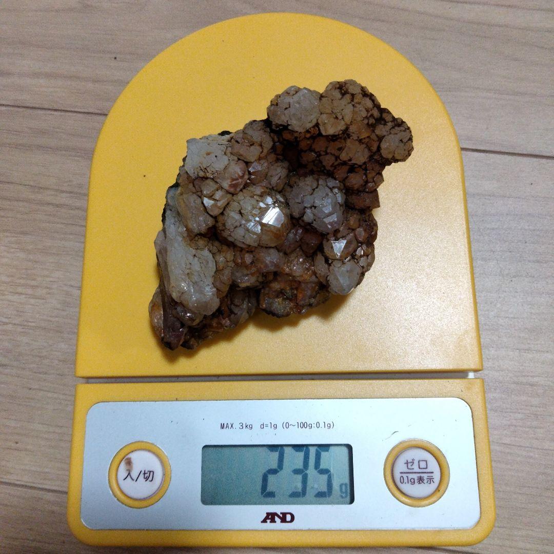 秋田県荒川鉱山水晶　多頭水晶　大サイズ　235g 鉱物水晶　多頭水晶　珍しいお品