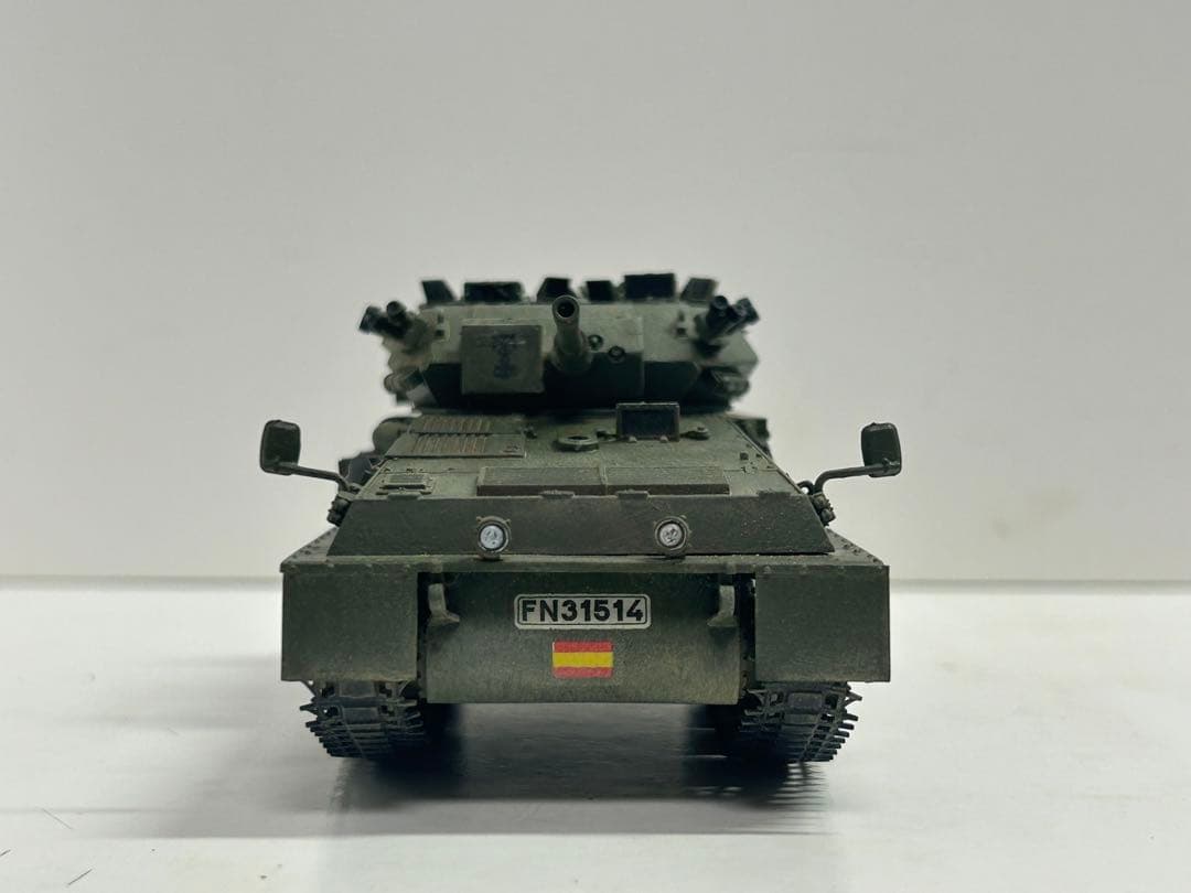 AFVクラブ　1/35 FV101 スコーピオン　完成品　戦車　模型　スペイン