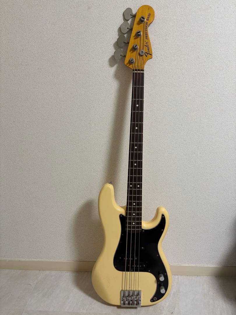 ベース Fender Japan Precision Bass PB70-70US