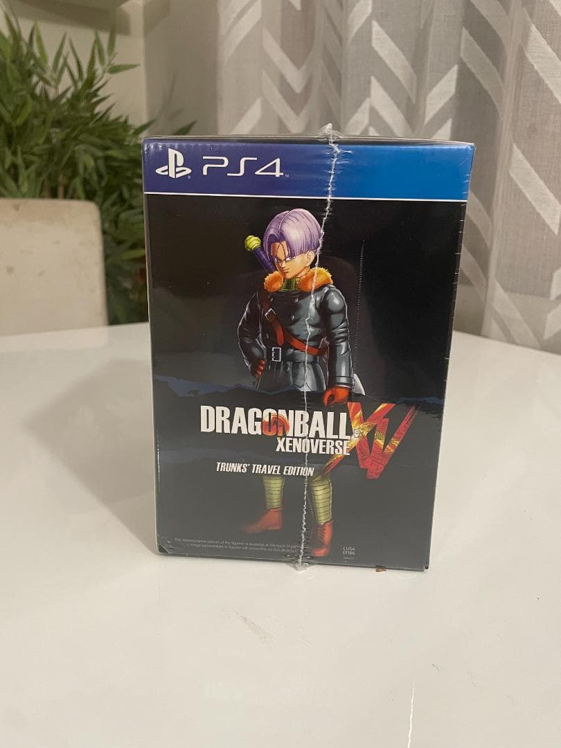 新品　ドラゴンボール Xenoverse トランクスフィギュア　PS4