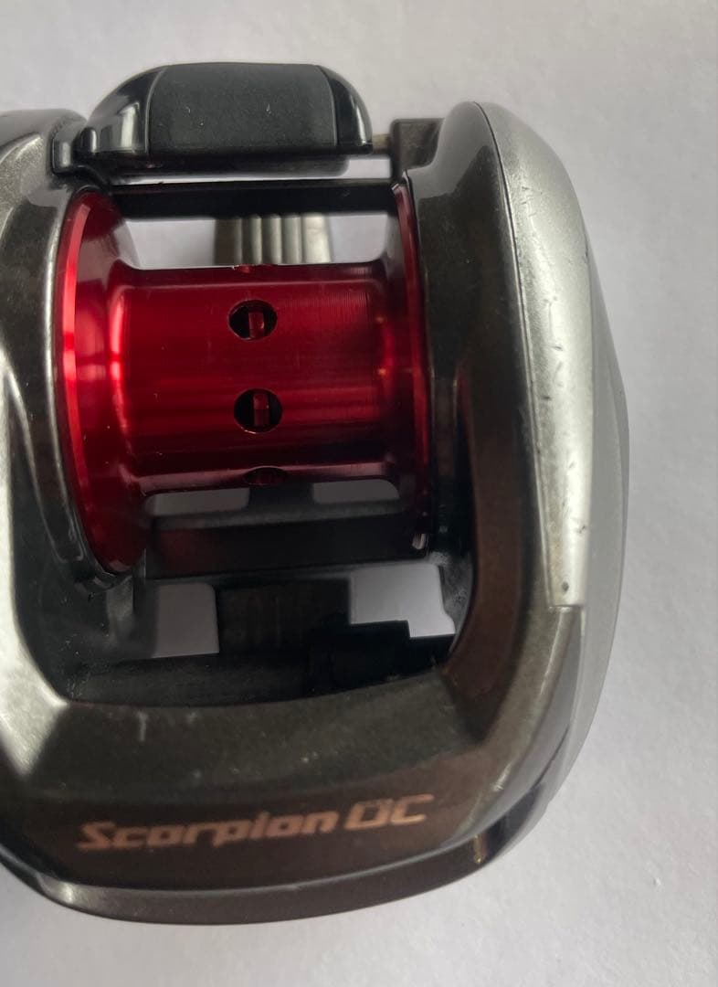 ⭐️売り切り　美品　シマノSHIMANO 11スコーピオンDC 右巻き