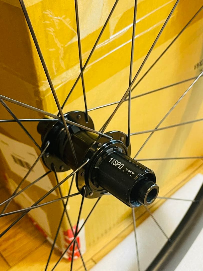 ZIPP 303S カーボンホイール 700C シマノフリー