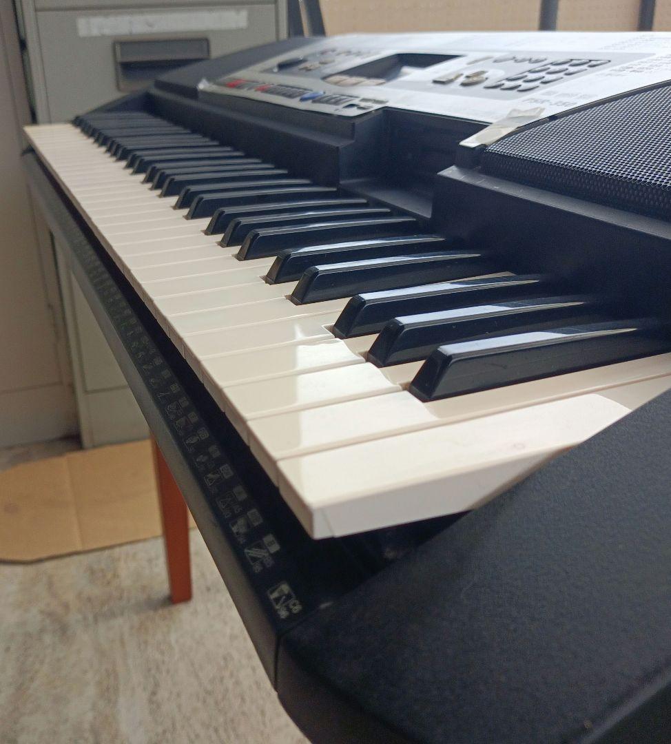 Yamaha　PSR-350　61鍵盤キーボード