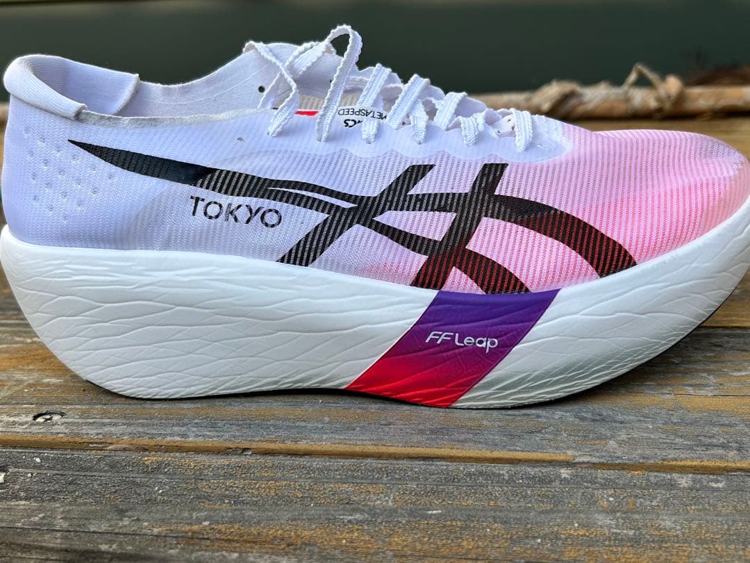 ASICS SPEED RAY 27.0cm ホワイト/フラッシュレッド