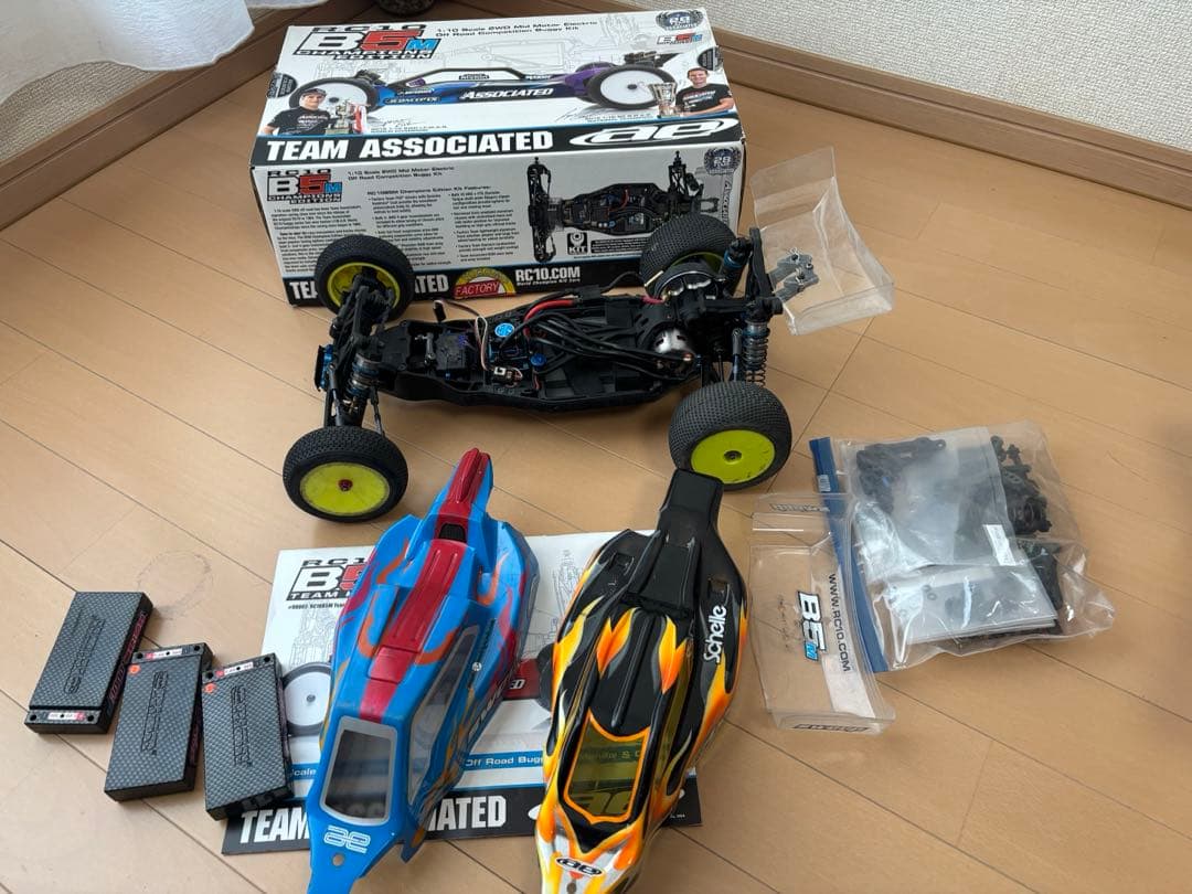 TEAM ASSOCIATED RC10 B5M TEAM KIT アソシ