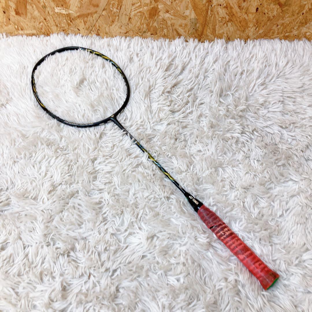 YONEX nanoflame 800 LT バトミントンラケット　5UG5