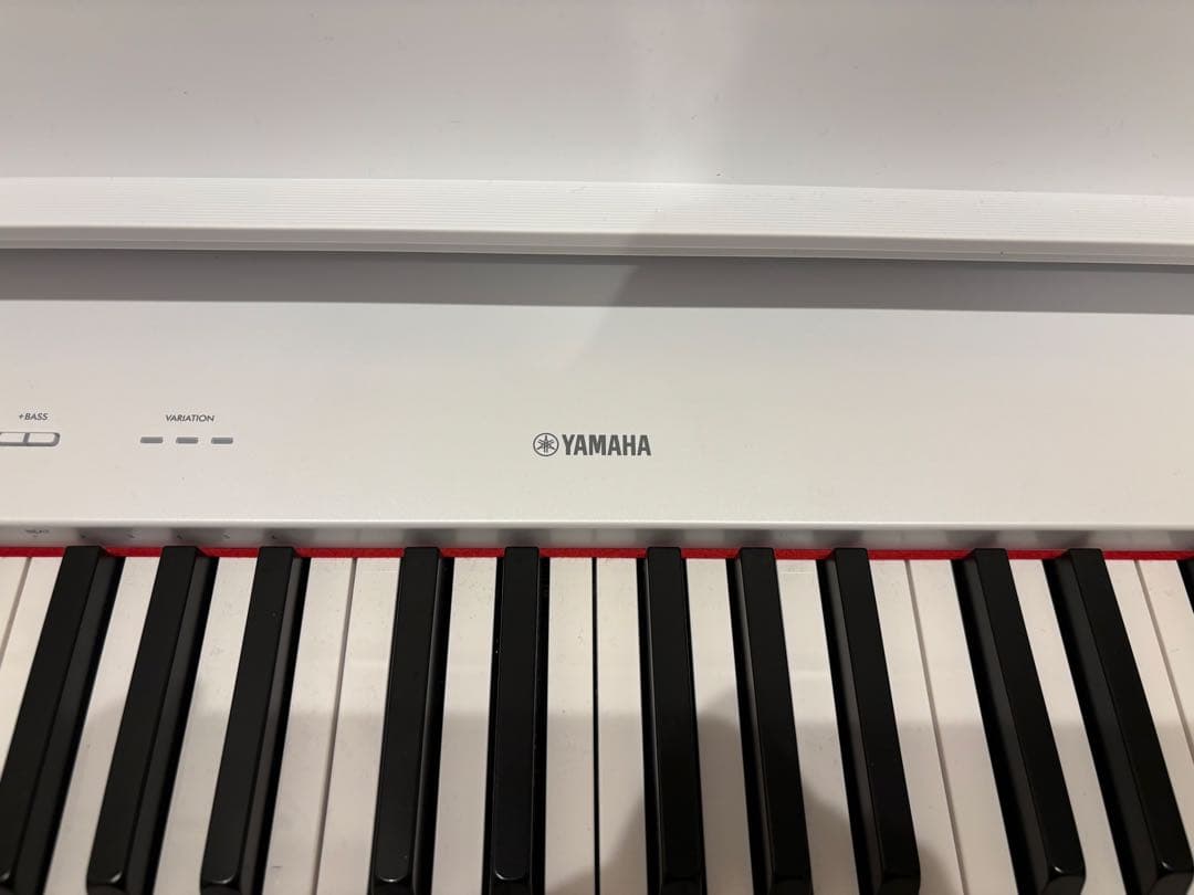 2025年9月購入 YAMAHA 電子ピアノ P-225 WH ホワイト