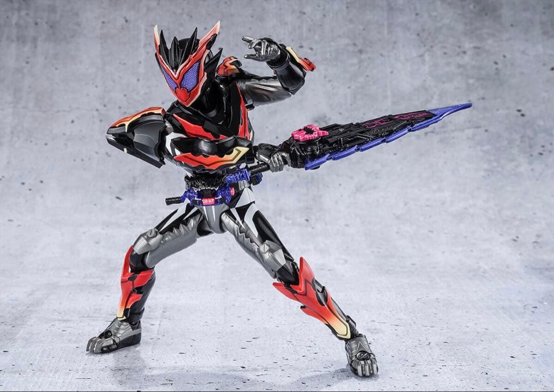 S.H.Figuarts 仮面ライダーガヴ ビターガヴ スパーキングミフォーム