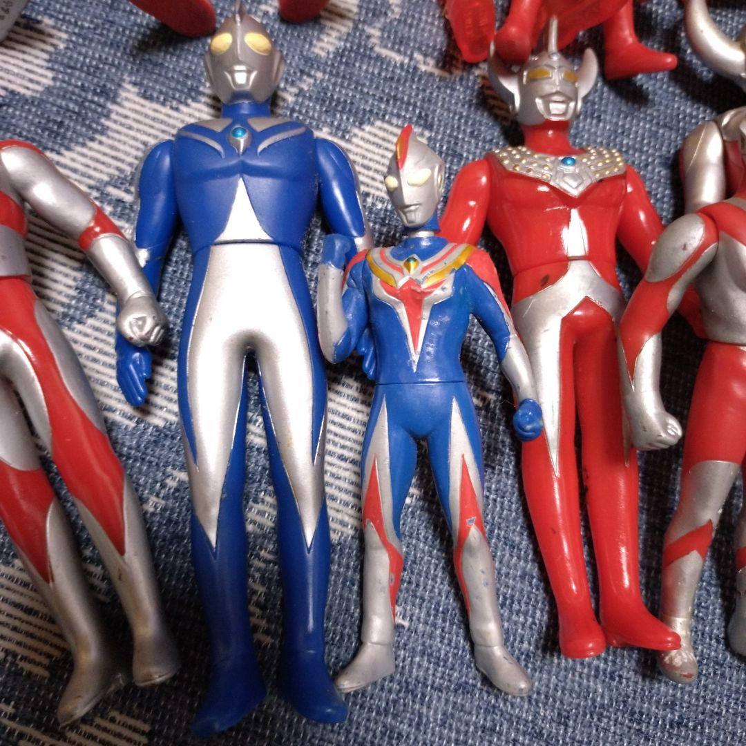 ウルトラマンフィギュア 、ソフビ55体セット
