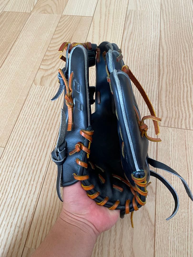 ミズノプロ硬式内野手用グローブ