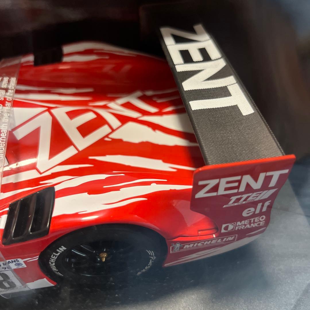 オートアートTOYOTA GT1 TS020 1:18