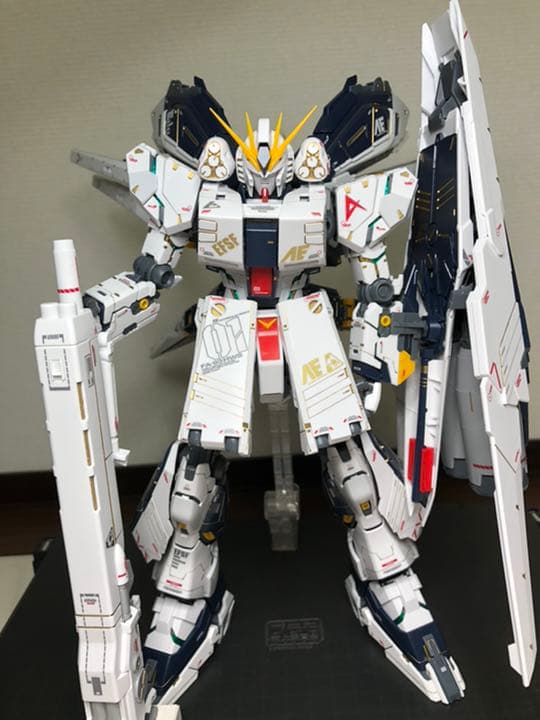 MG ニューガンダム・サザビー　セット　無塗装