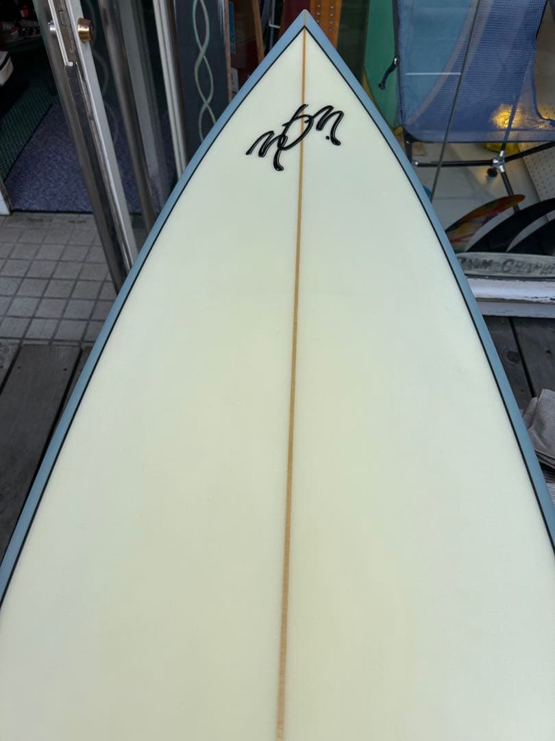 新品303サーフボード 6'1\" 千葉公平シェイプ トライフィン　グレー