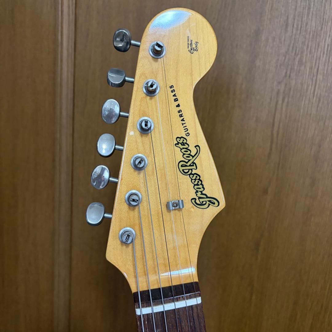 Grass Roots グラスルーツ 白 アイボリー ストラトキャスター ギター