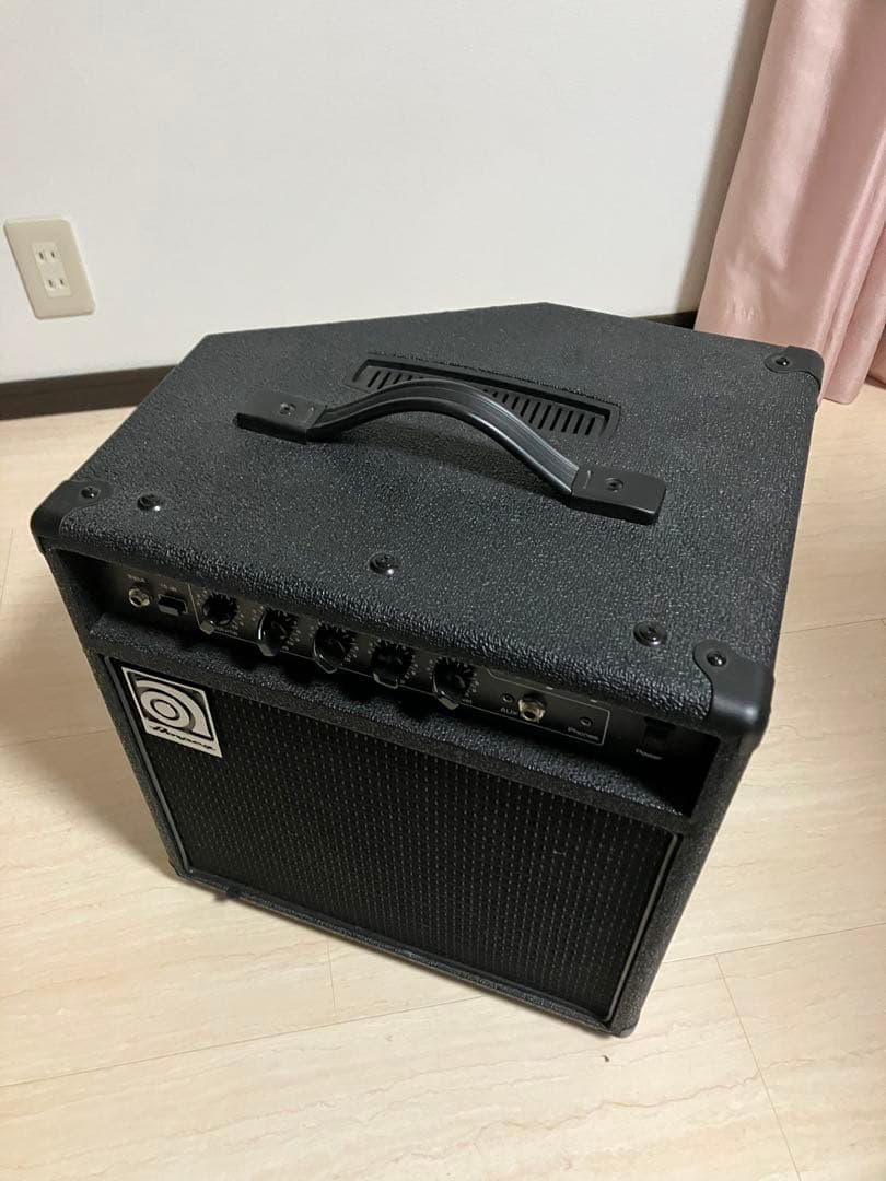 Ampeg BA-108v2 ベースアンプ 25W