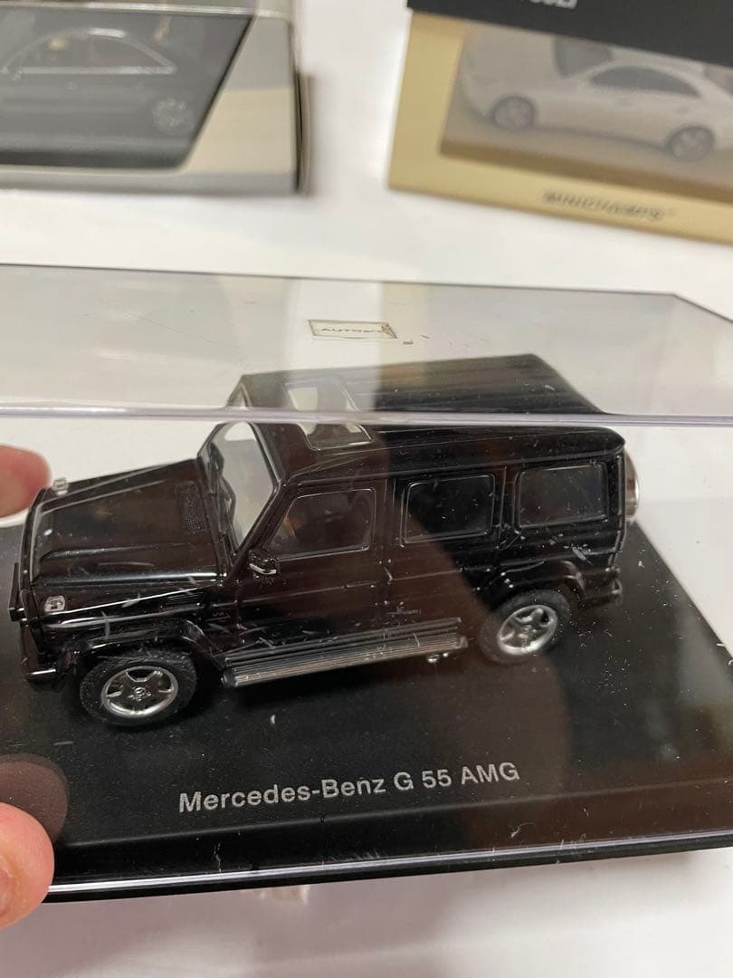 Mercedes-Benz G 55 AMG ブラックとCLS ホワイトのセット