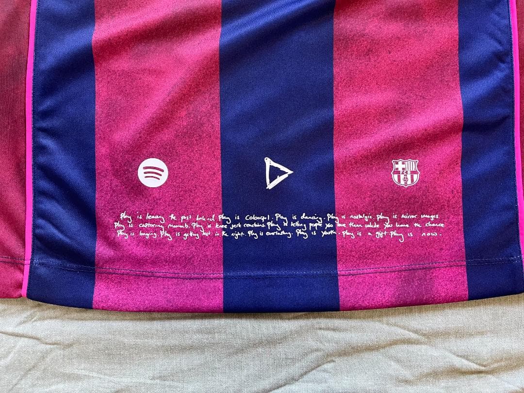 ウェア Sheeran x FC Barcelona Retro  Jersey