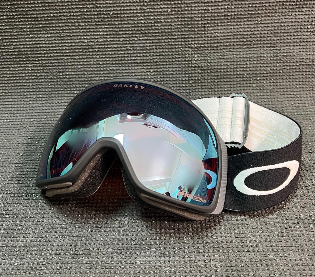 OAKLEY　FLIGHT TRACKER L【710406】新品正規品