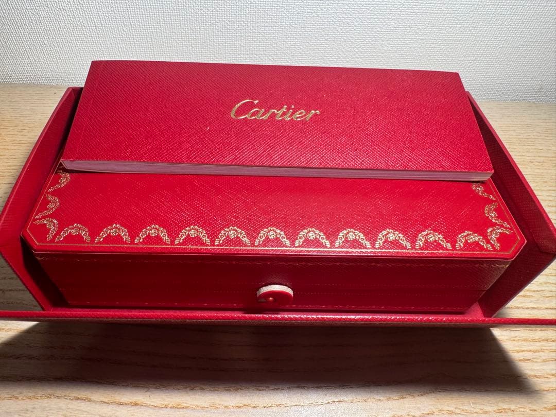 【新品未使用】Cartierボールペン サントス ドゥ カルティエ 専用ケース付