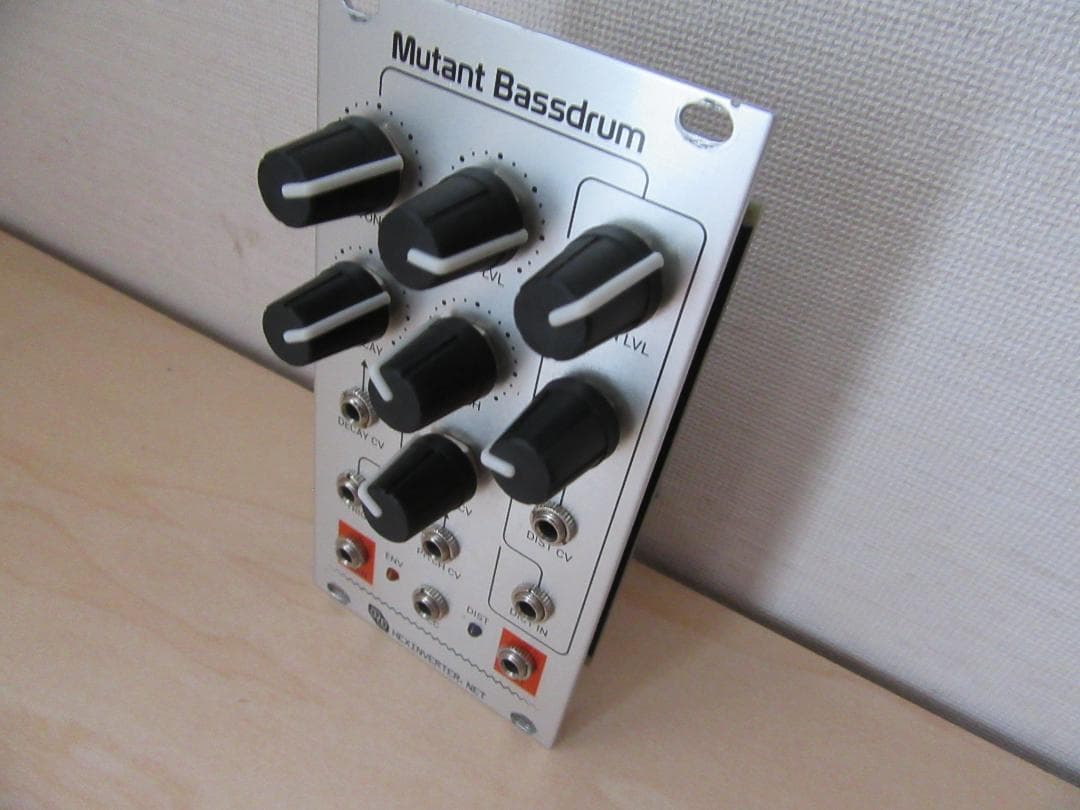 Hexinverter / Mutant Bassdrum ユーロラック