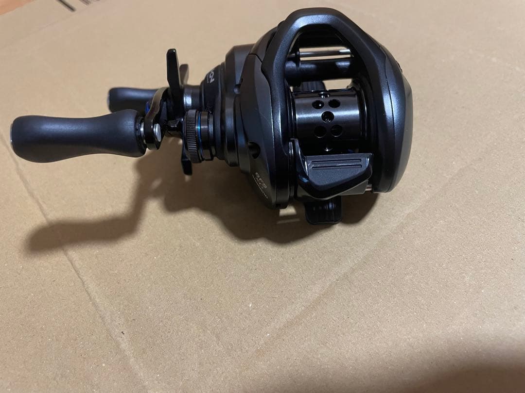 SHIMANO SLX BFS XGベイトリール 左ハンドル ブラック