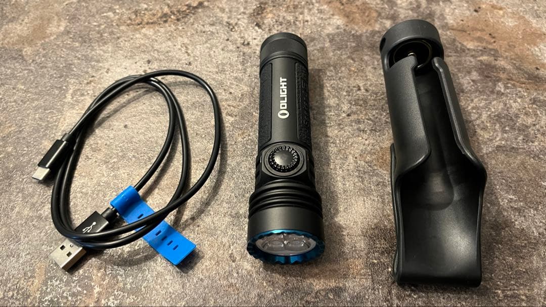 Olight オーライト　seeker4 pro