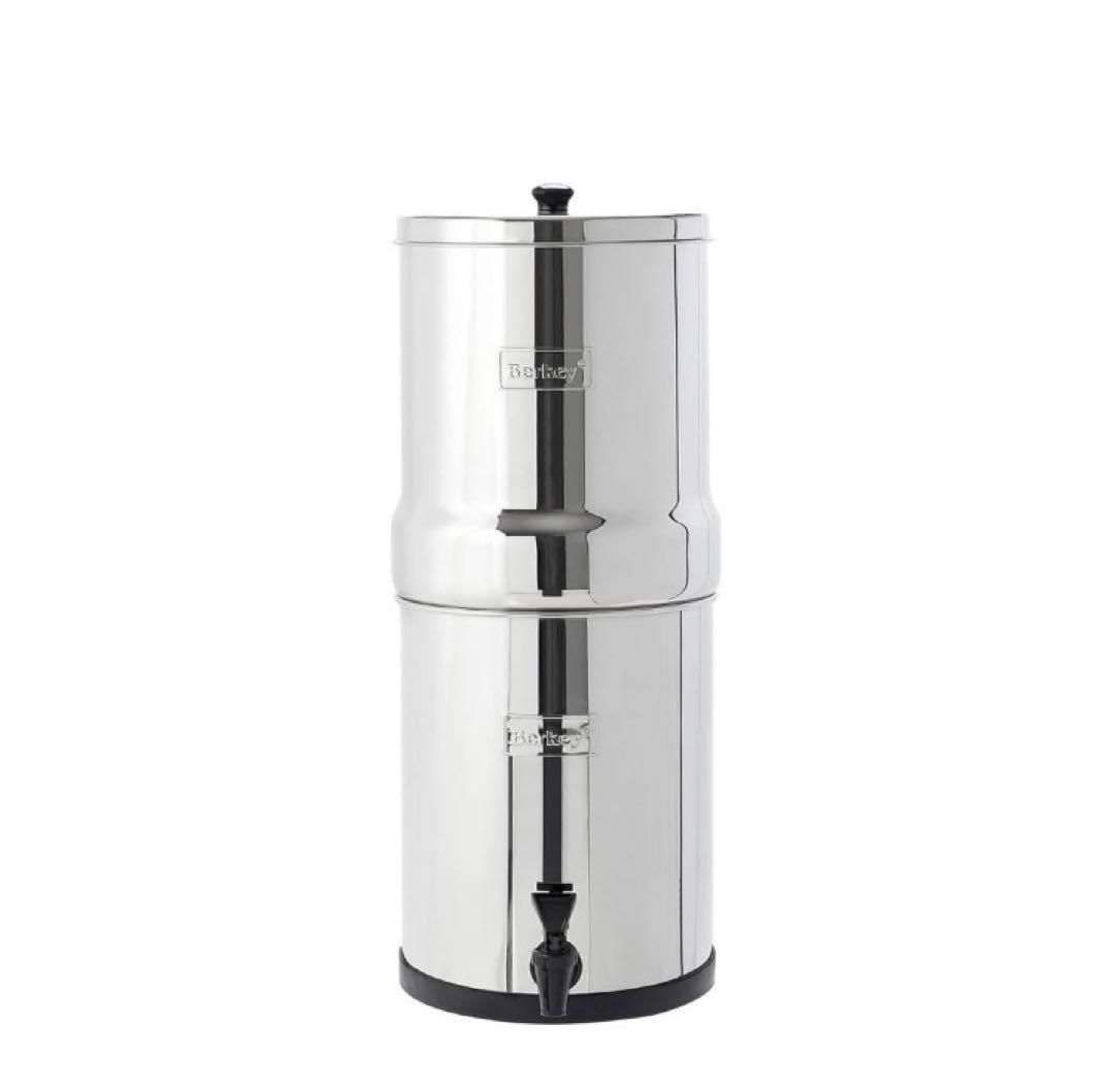Berkey (バーキー) 大型非常用浄水器 ブラック　別売り蛇口付　災害対策