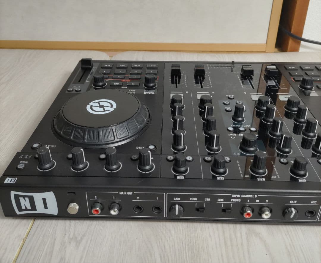 Traktor KONTROL S4 MK1 | DJコントローラー ジャンク