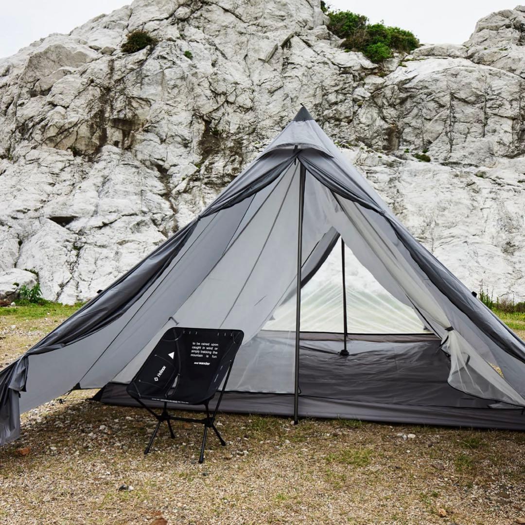 アンドワンダー ムラコ　テント　HERON 2POLE TENT グレー