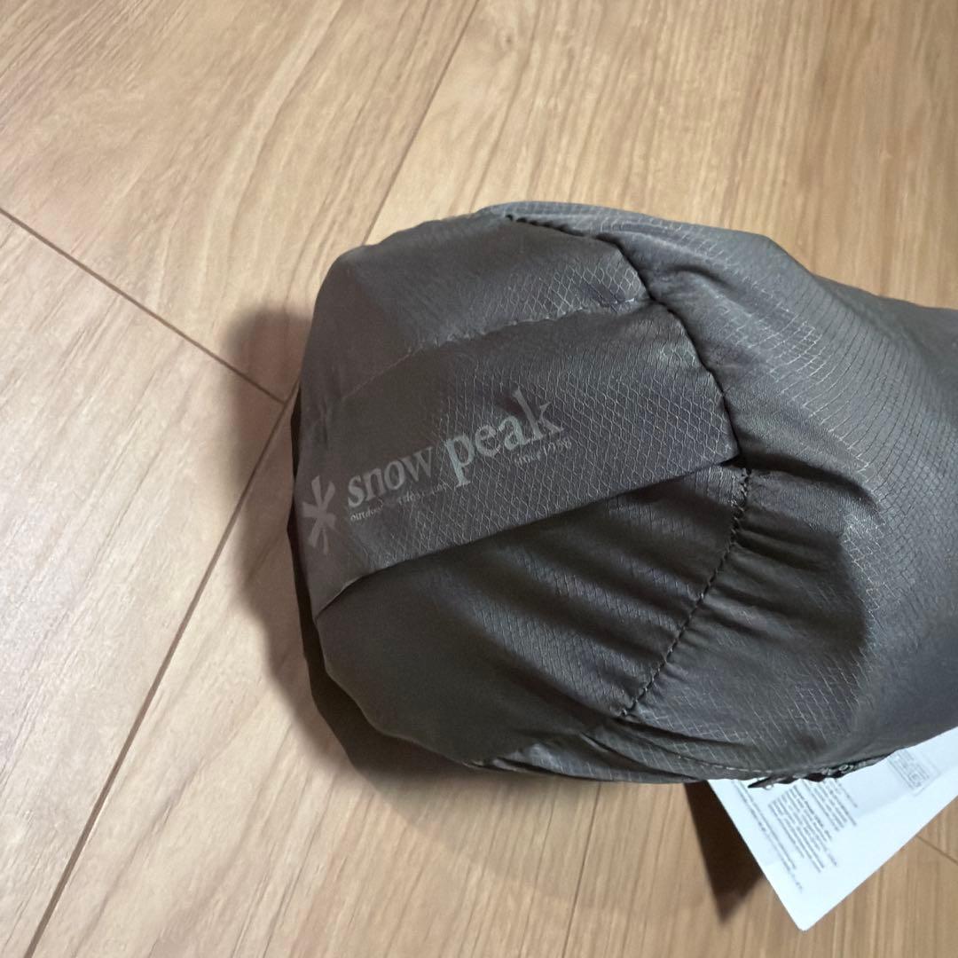  peak コンパクトスリムマット　ほぼ新品