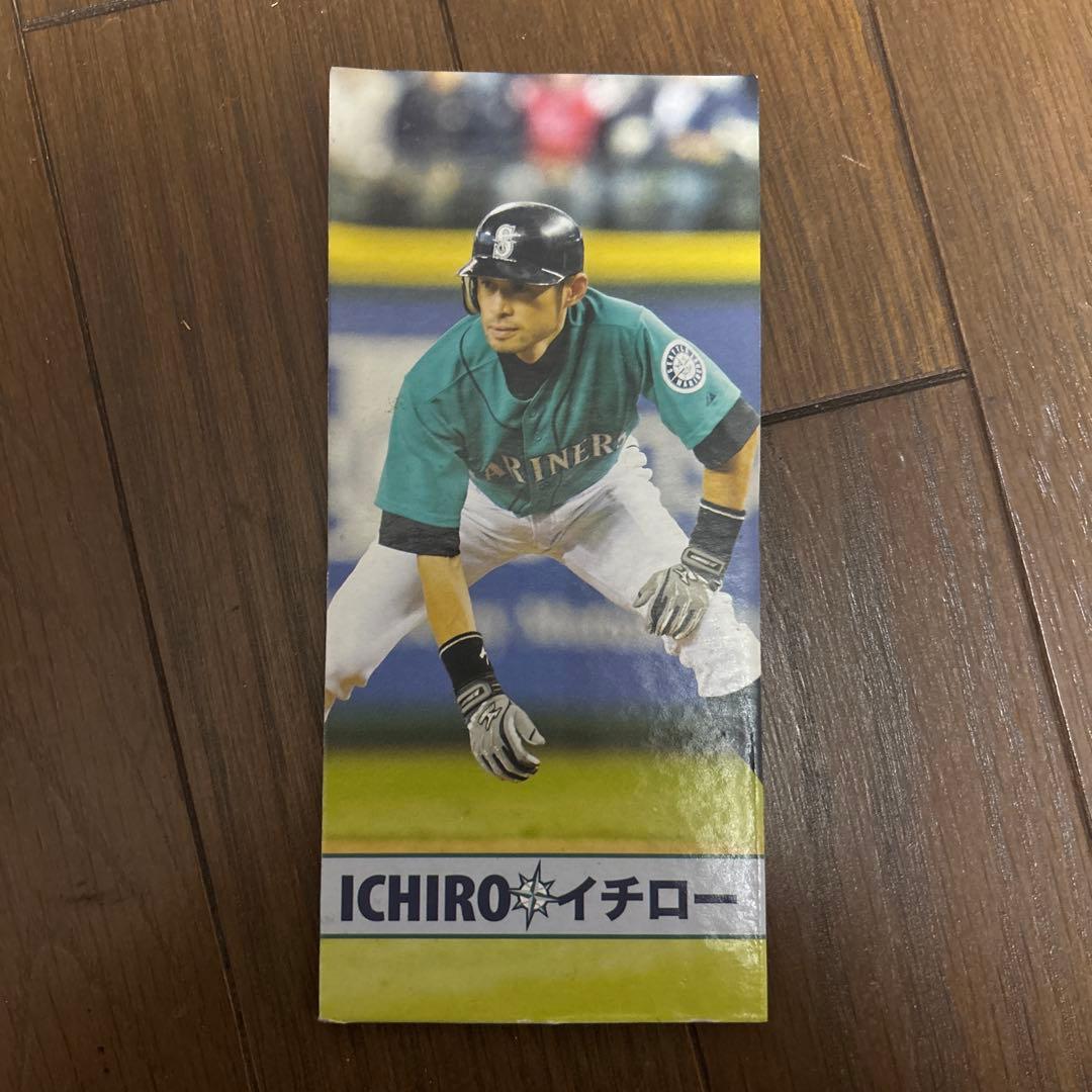 イチロー　ボブルヘッド フィギュア