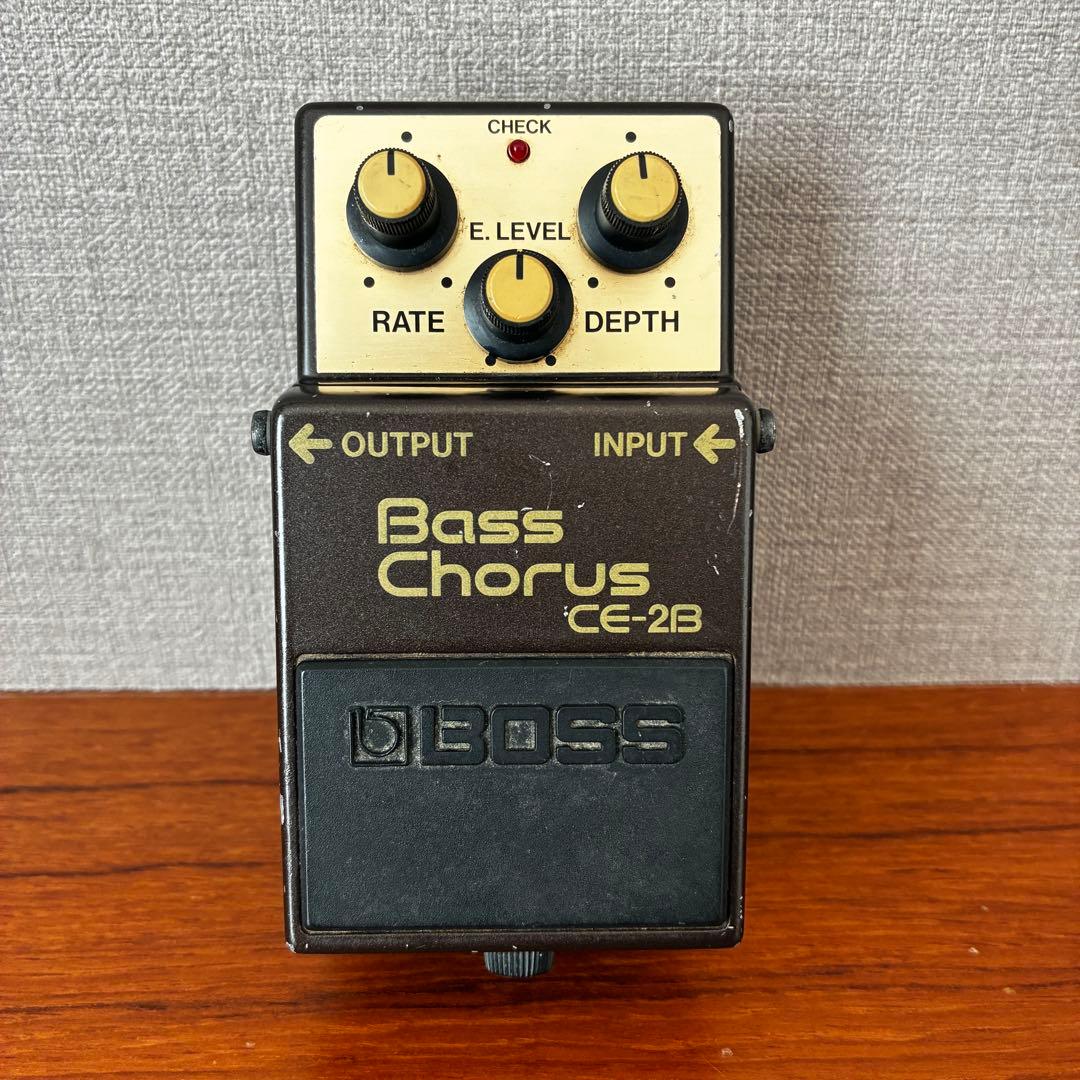 BOSS ベースコーラスエフェクター CE-2B