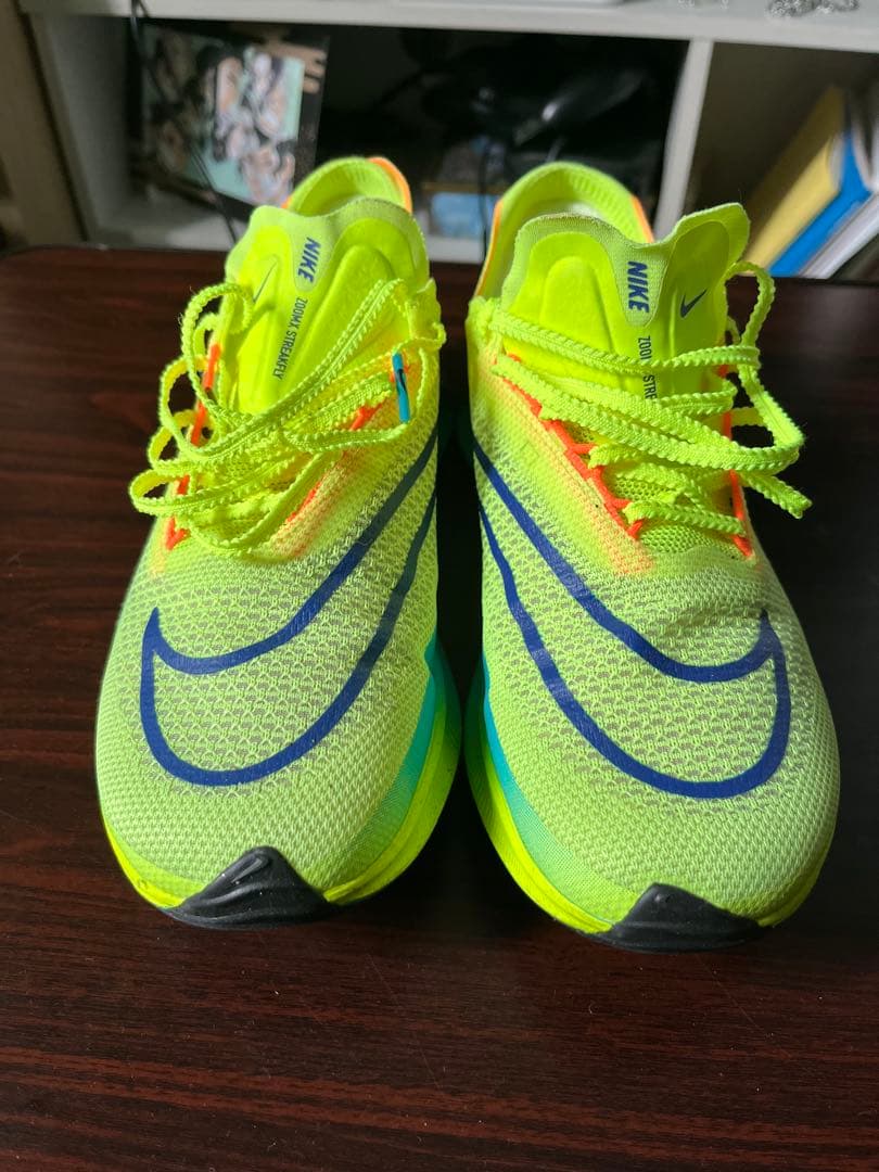 Nike ストリークフライ 25cm