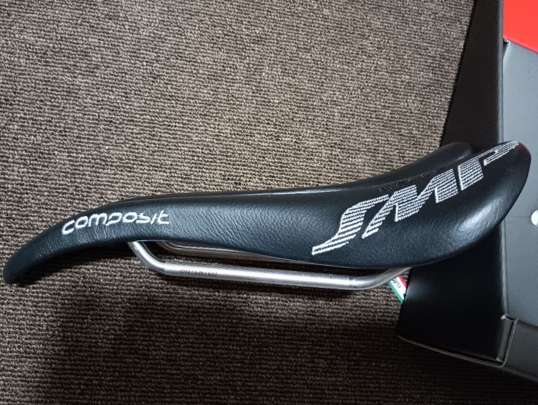 Selle SMP composite ロードバイクサドル