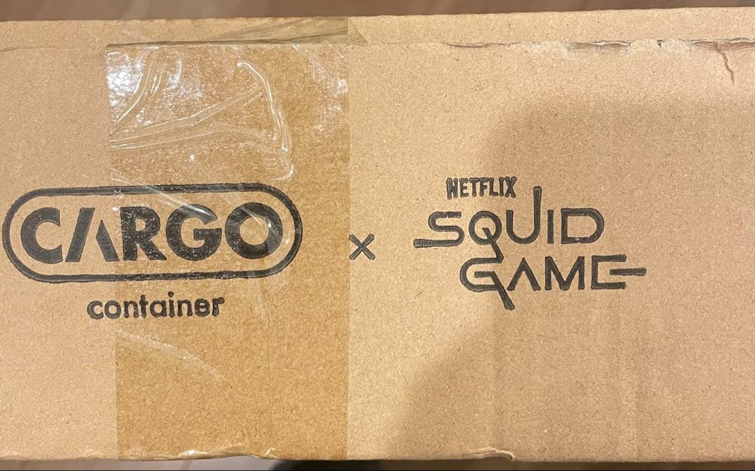 ★激レア★ CARGO CONTAINER×SQUIDGAMEコラボチェア